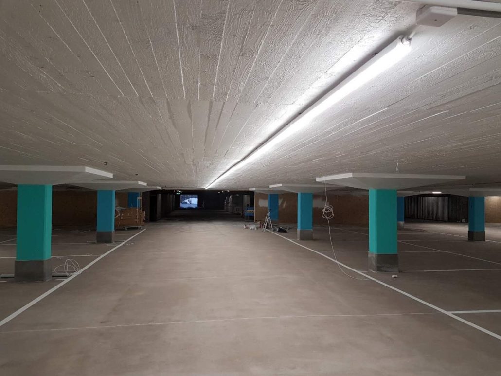 Seamless LED linear fixture application at parking lot | TUBU